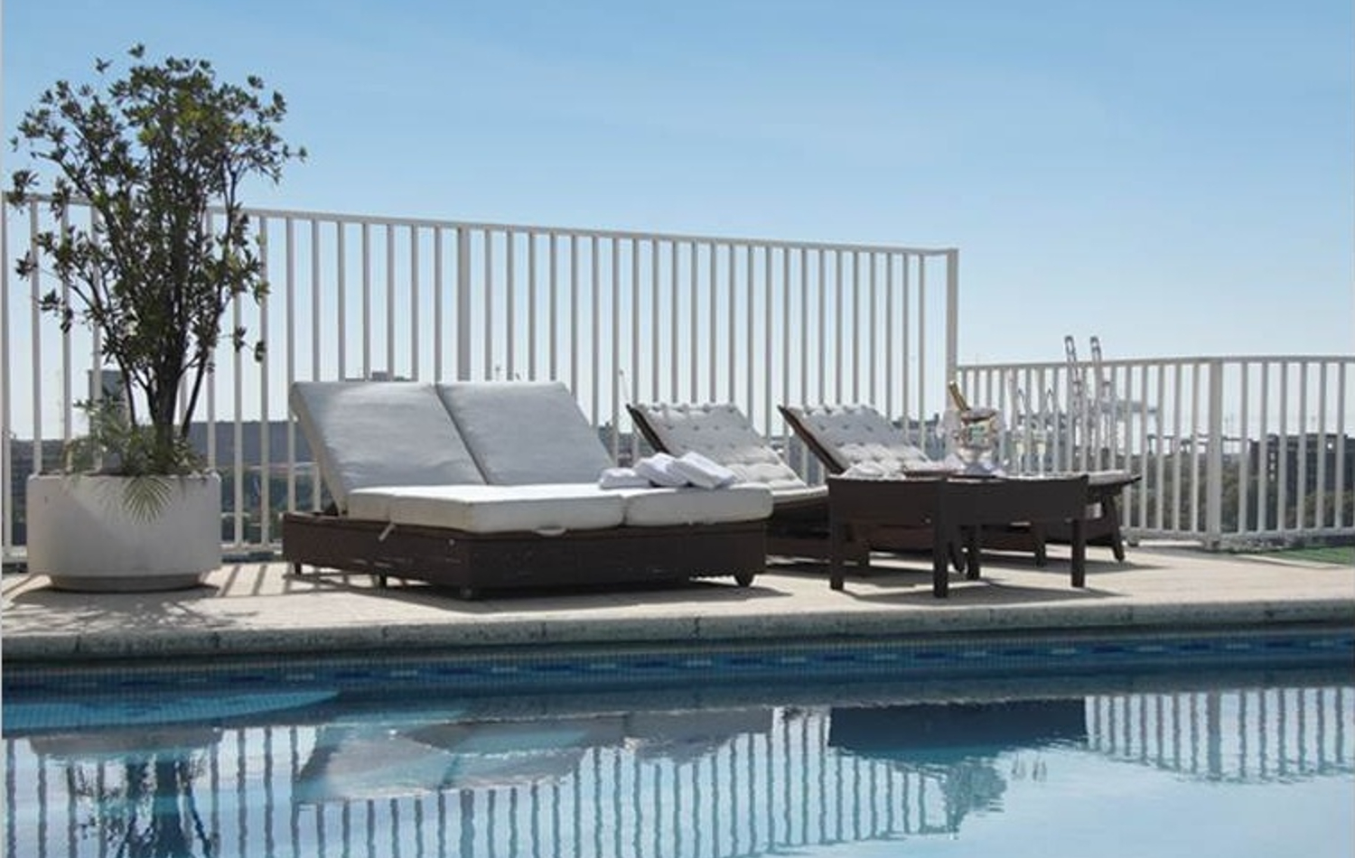 Regalá Feir's Park Hotel & Rooftop - Regalos Bigbox